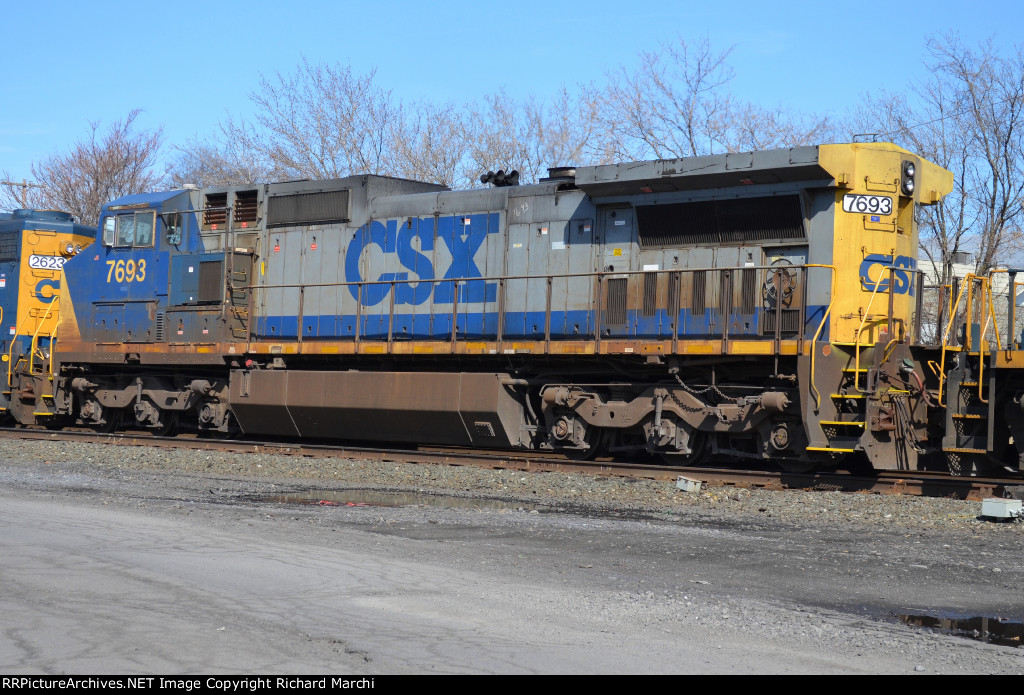 CSX 7693